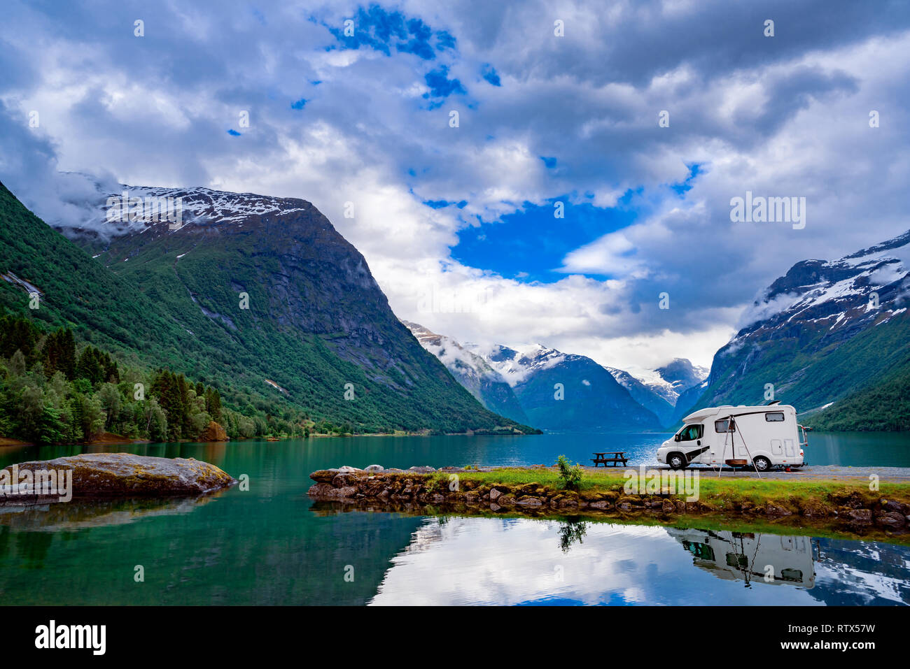 Caravan tourist hi-res stock photography and images - Alamy