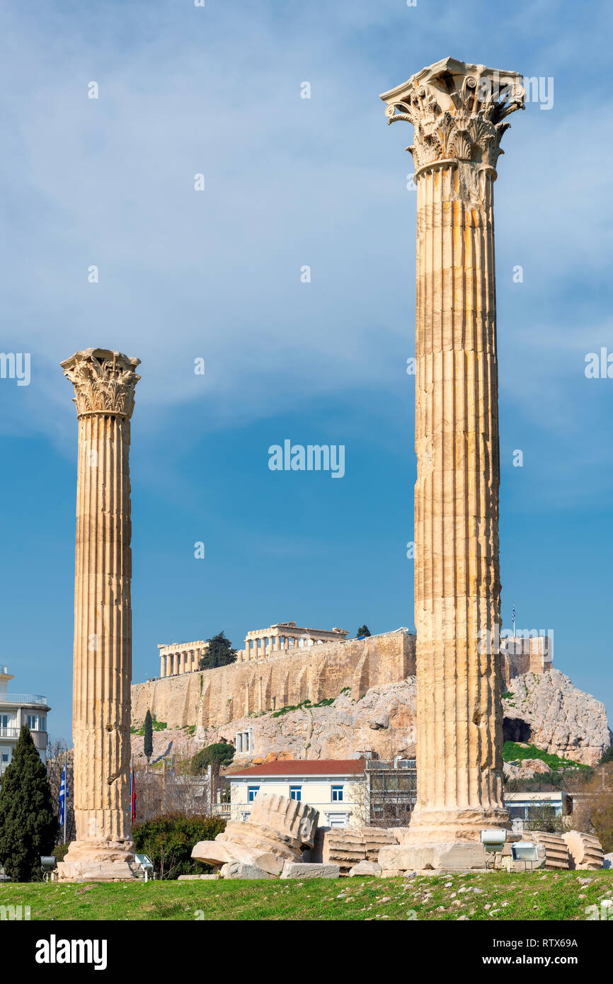 Corinthian columns greece hi-res stock photography and images - Alamy