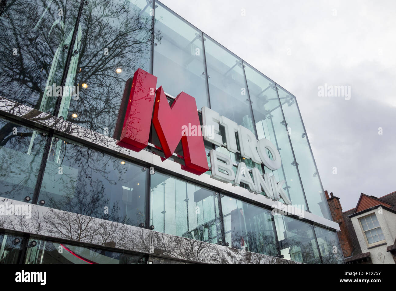 Chiswick High Street High Resolution Stock Photography and Images - Alamy