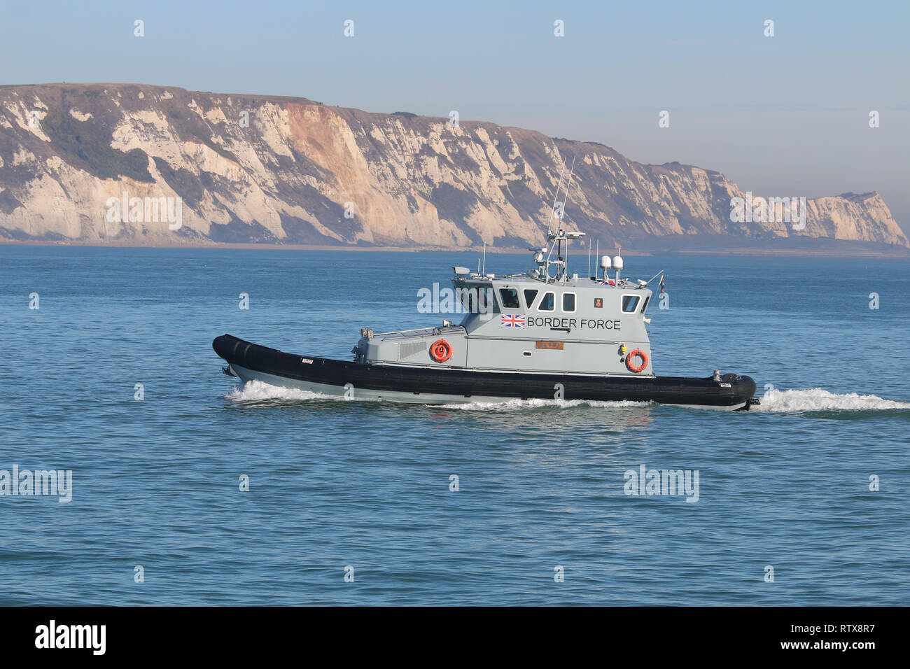 Border force hi-res stock photography and images - Alamy