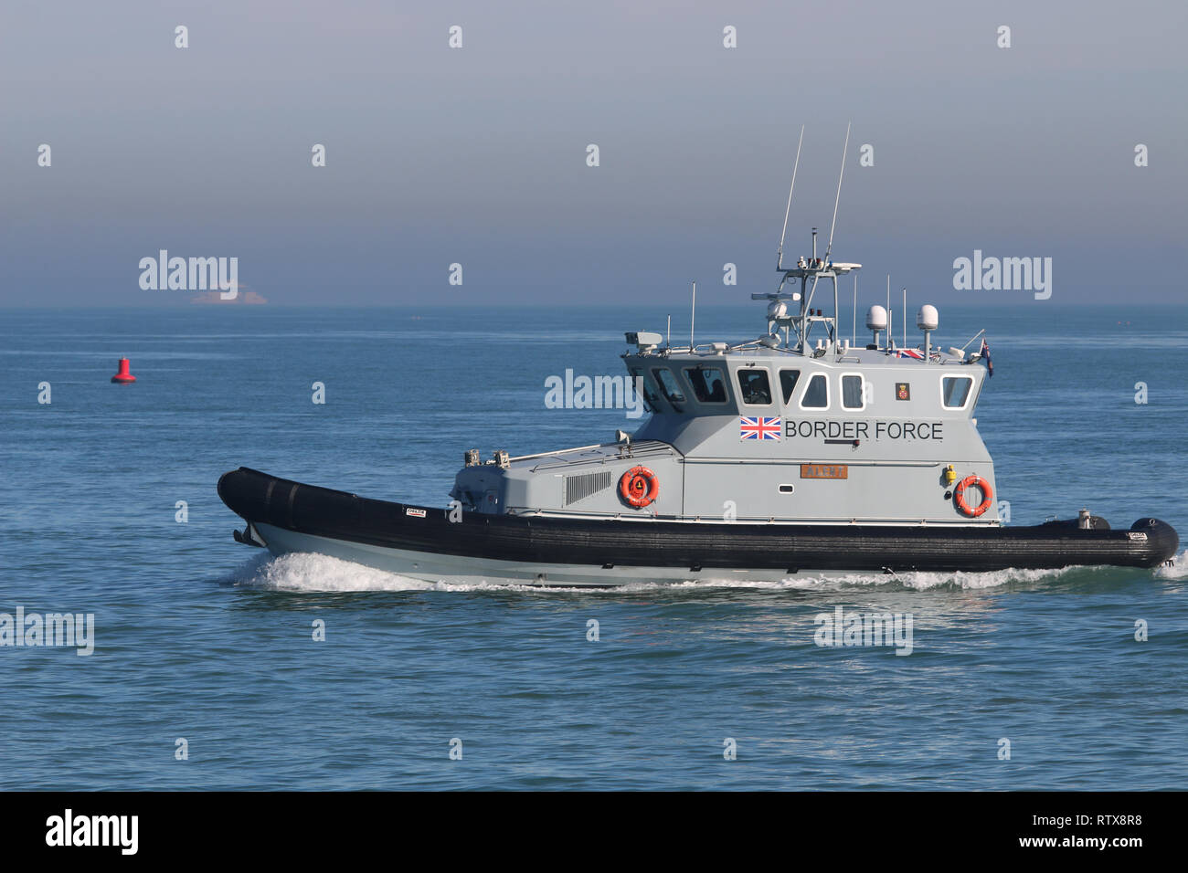 Border force boat hi-res stock photography and images - Alamy