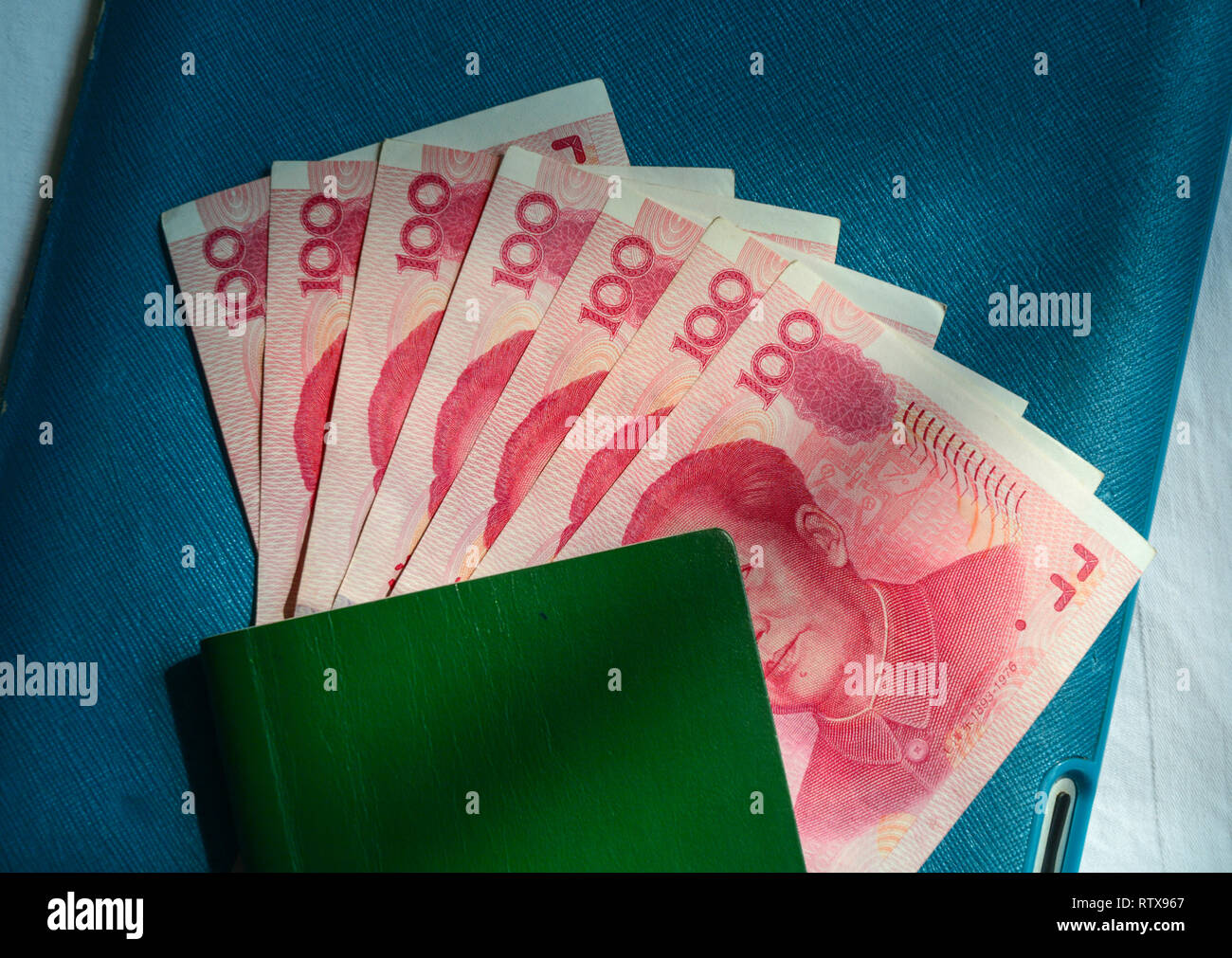 100 yuan note mao zedong hi-res stock photography and images - Alamy