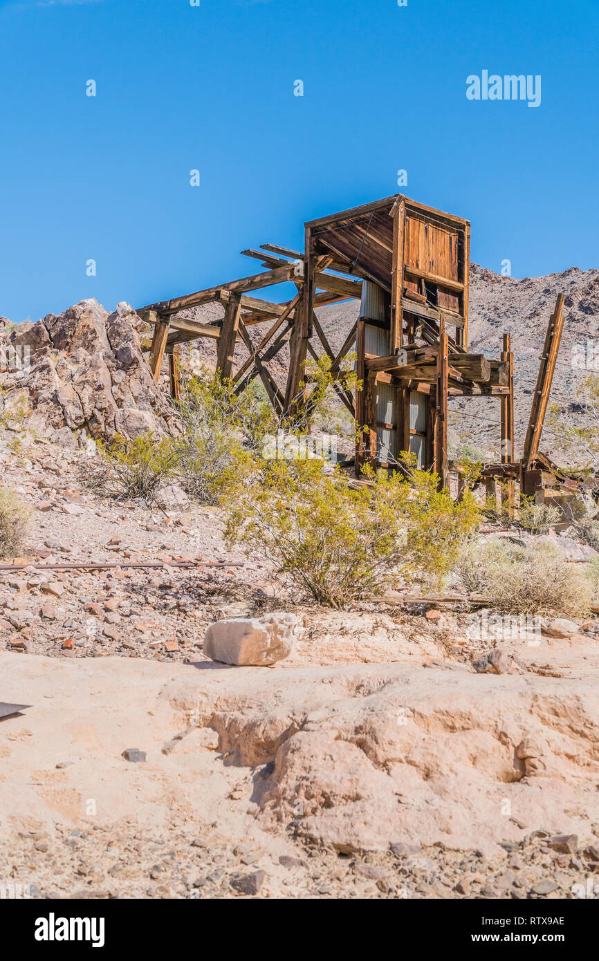 Mining structure hi-res stock photography and images - Alamy