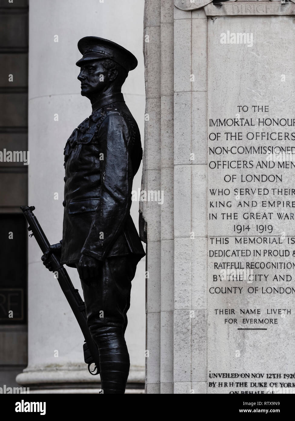 City of London War Memorial Stock Photo - Alamy