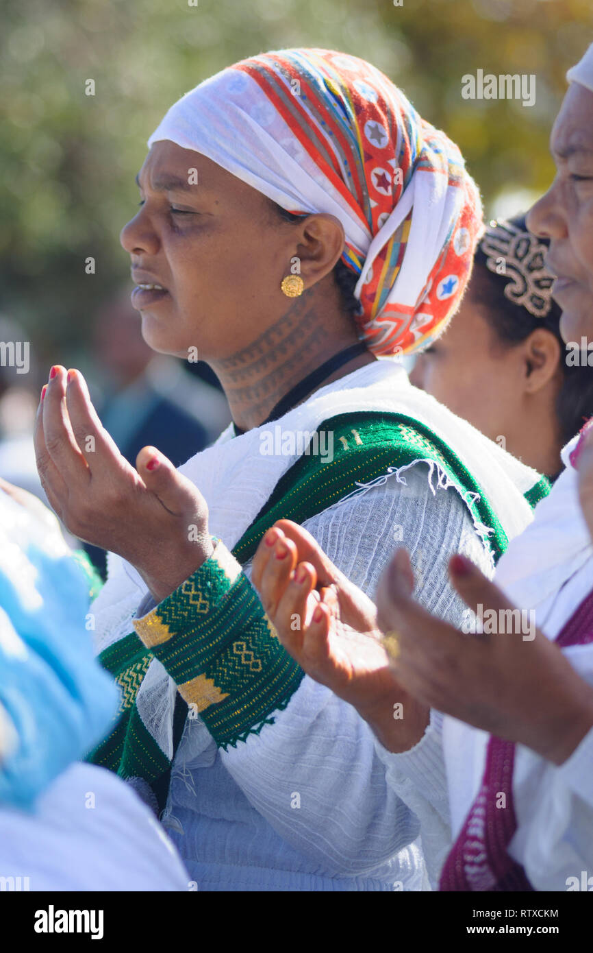 Ethiopian jewish women hi-res stock photography and images - Alamy