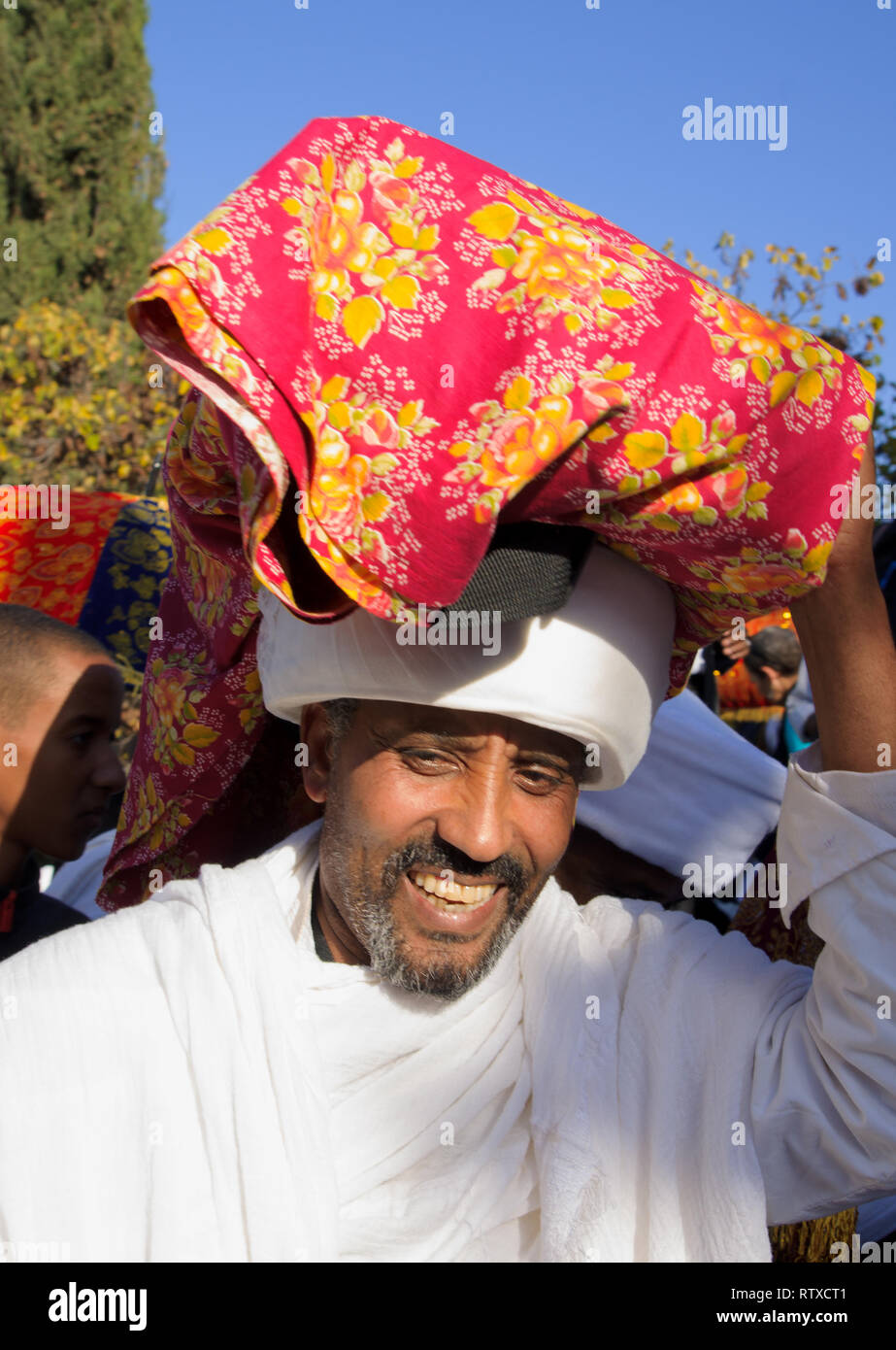 JERUSALEM - NOV 20, 2014: A Kes, religious leader of the Ethiopian Jews ...
