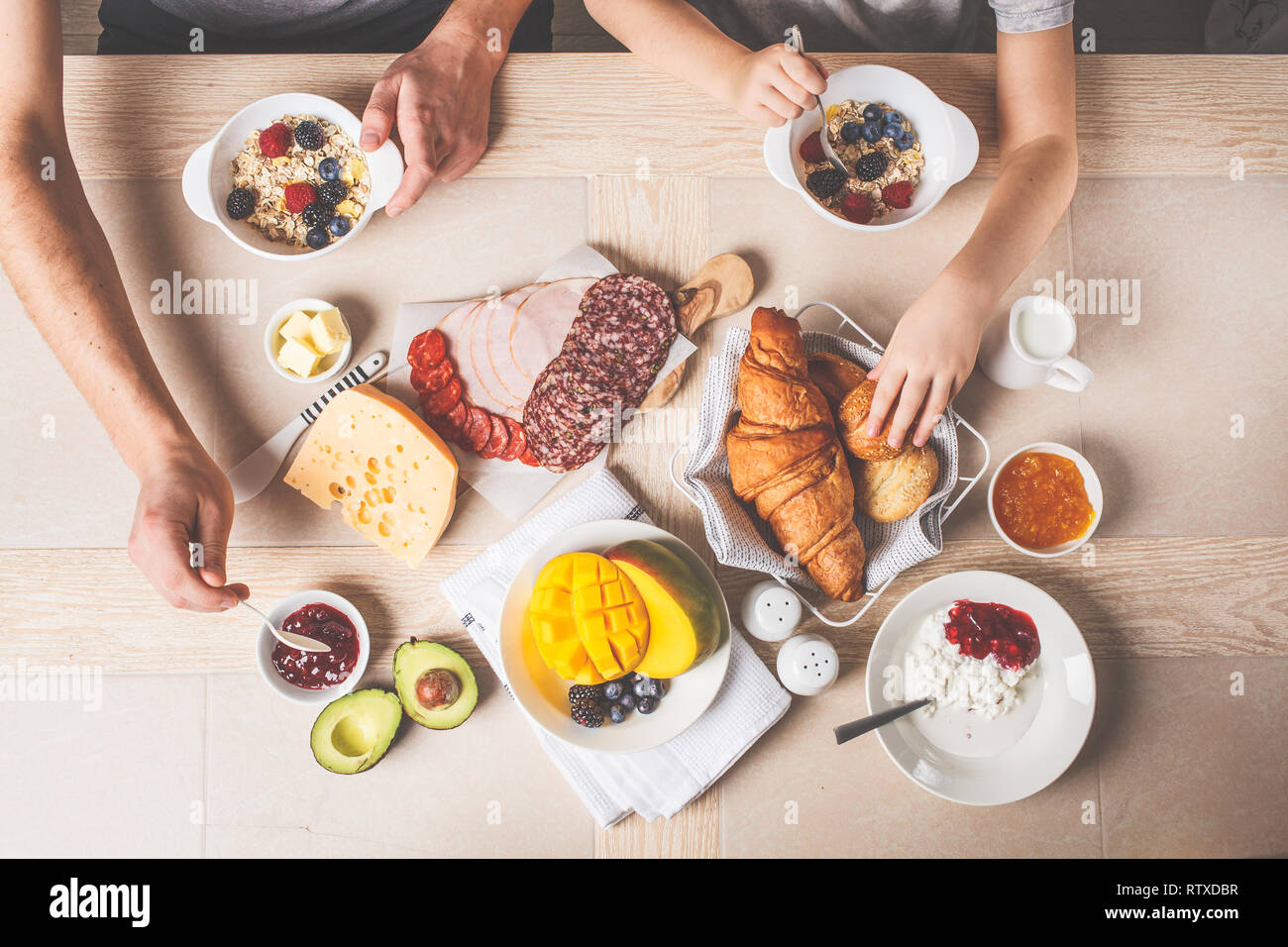 Continental breakfast buffet hi-res stock photography and images - Alamy