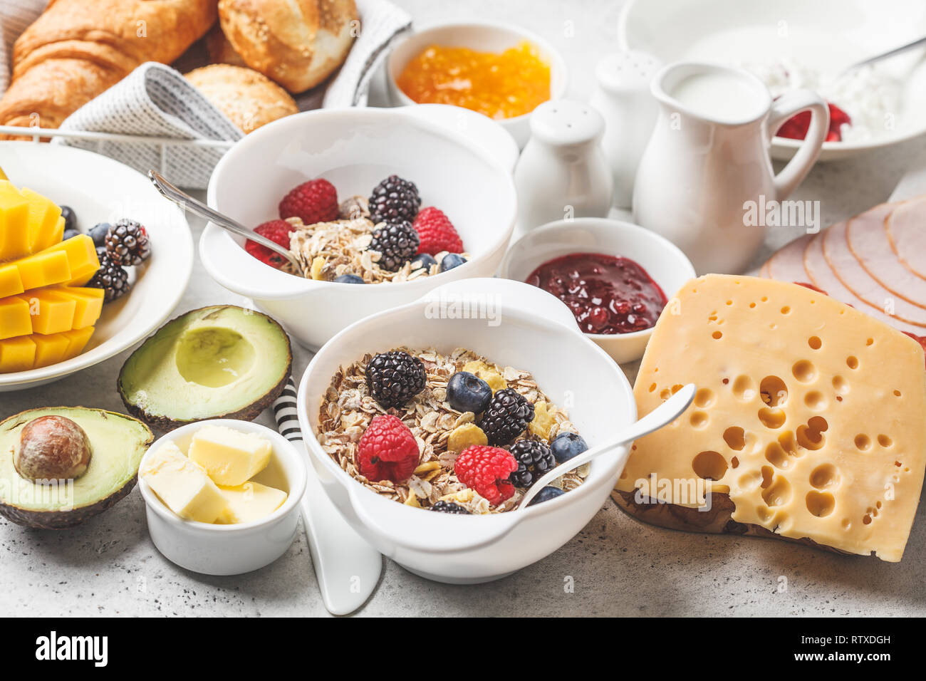 Continental breakfast buffet hi-res stock photography and images - Alamy