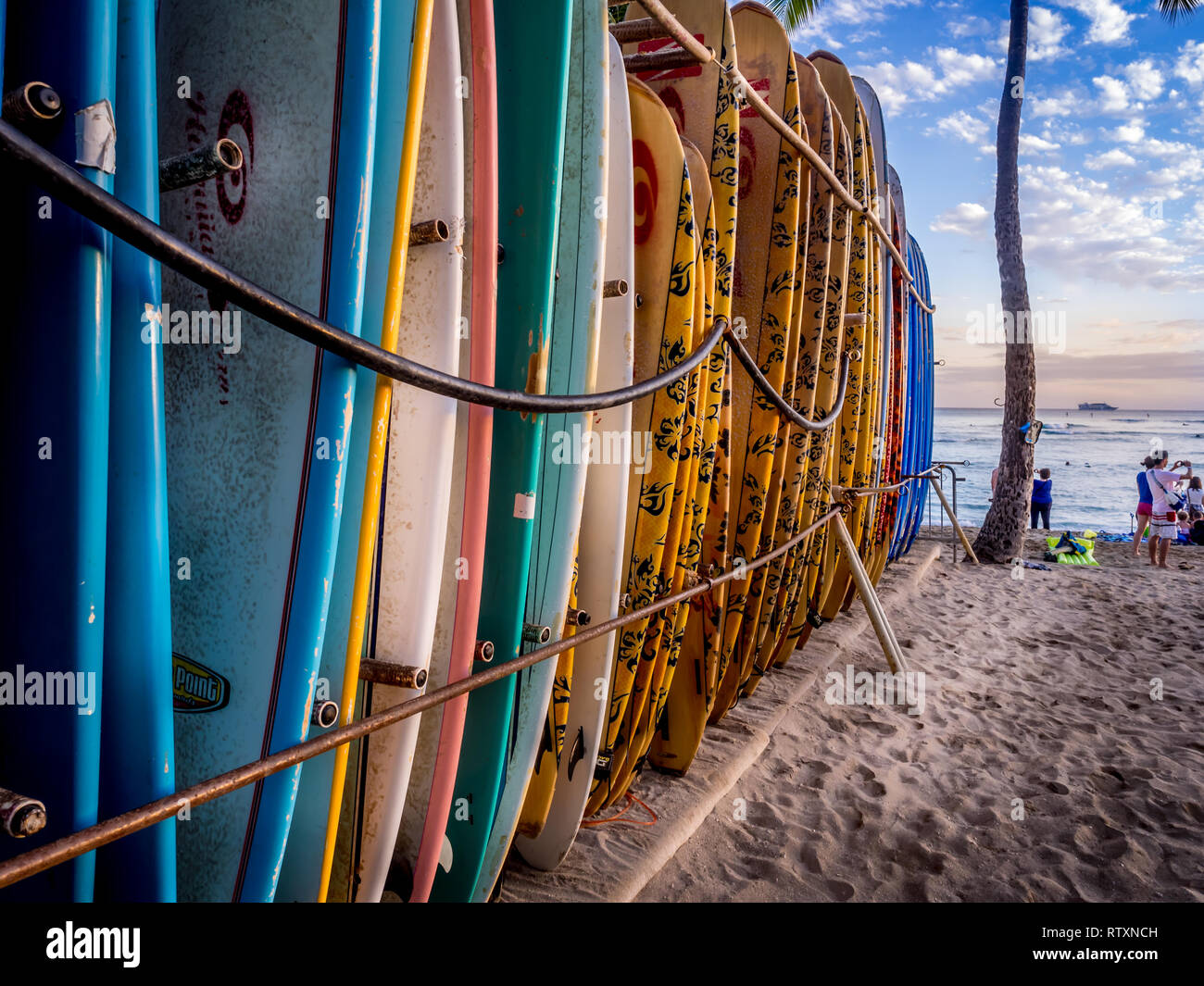 Board lines hi-res stock photography and images - Alamy