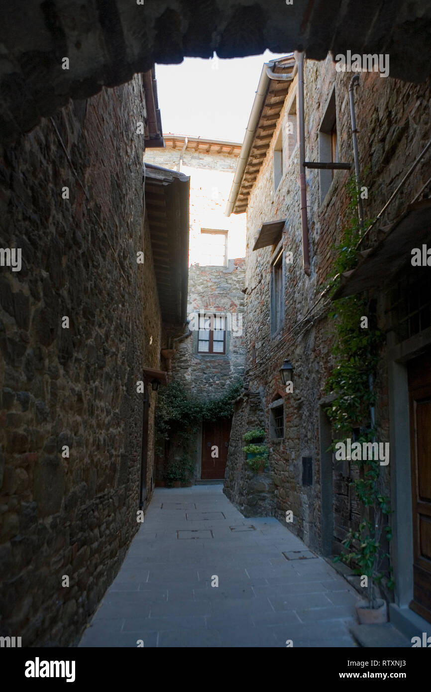 Via Pier Capponi, Volpaia, Tuscany, Italy: a quiet lane by the local ...