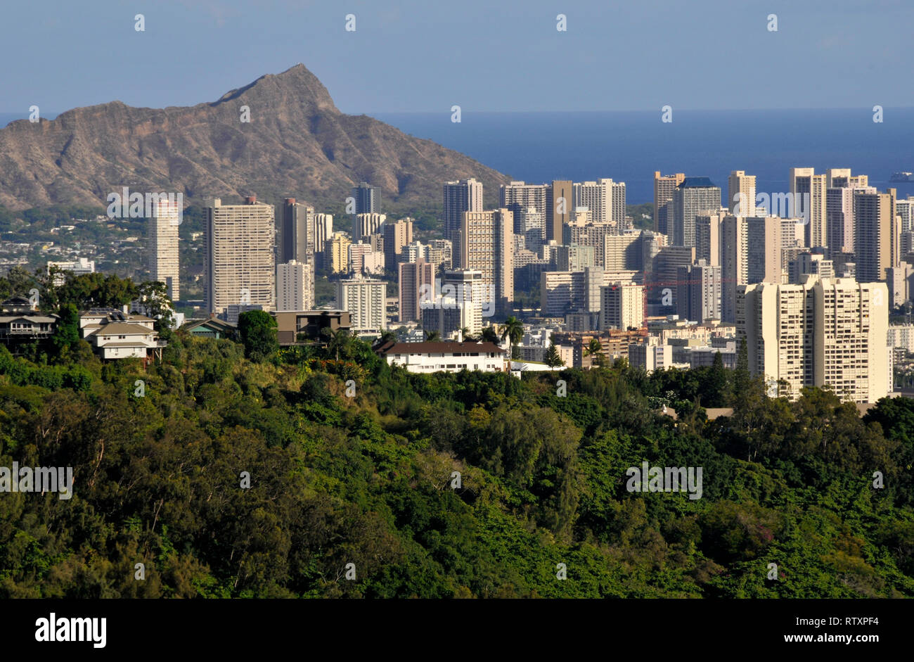 Diamond head, hawaii crater hi-res stock photography and images - Alamy