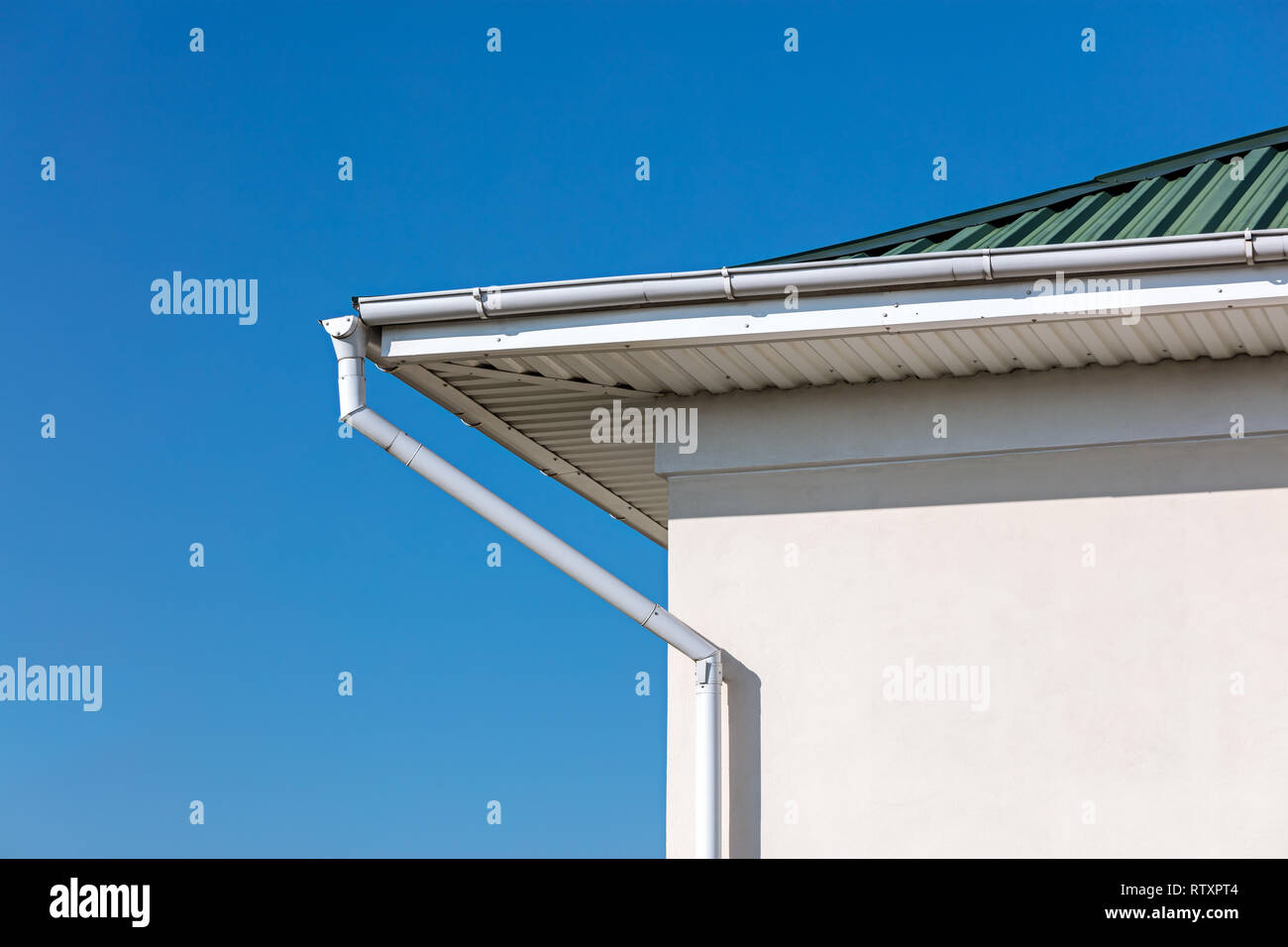 Corner gutter hi-res stock photography and images - Alamy