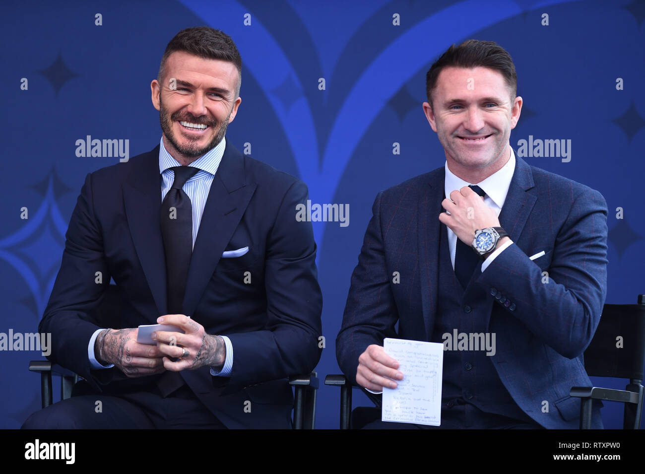 Robbie Keane attends the LA Galaxy unveiling ceremony of a statue of ...