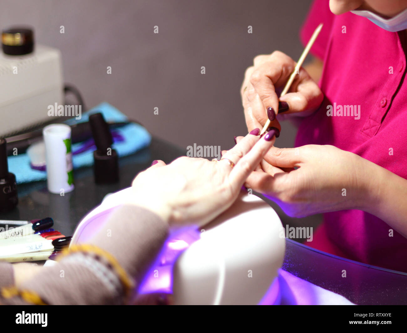 Coating gel varnish photography close-up.manicure in the salon Stock ...