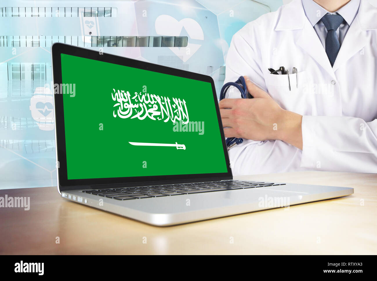 Saudi doctor hospital hi-res stock photography and images - Alamy
