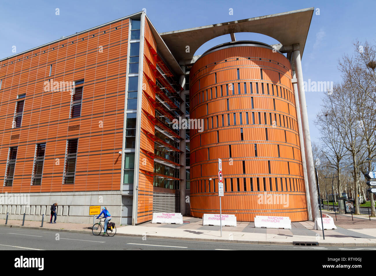 Modern architecture in the High Court building in Toulouse Stock Photo ...