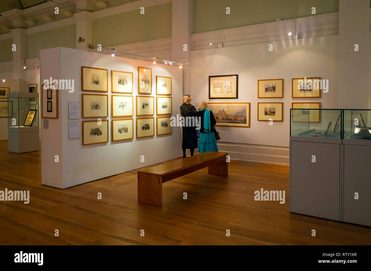 Mercer Art Gallery in Harrogate interior with two lady visitors viewing ...