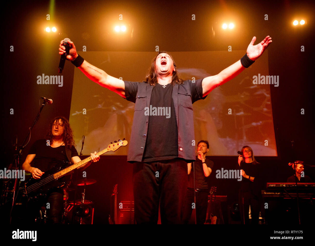 The Classic Rock Show, Palace Theatre, Southend, Essex © Clarissa ...