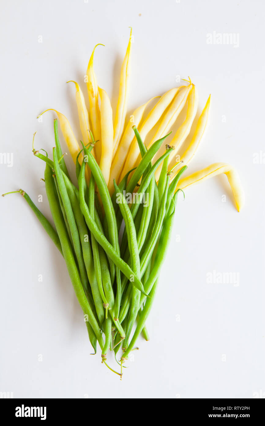 Fresh vegetables, yellow and green beans Stock Photo - Alamy