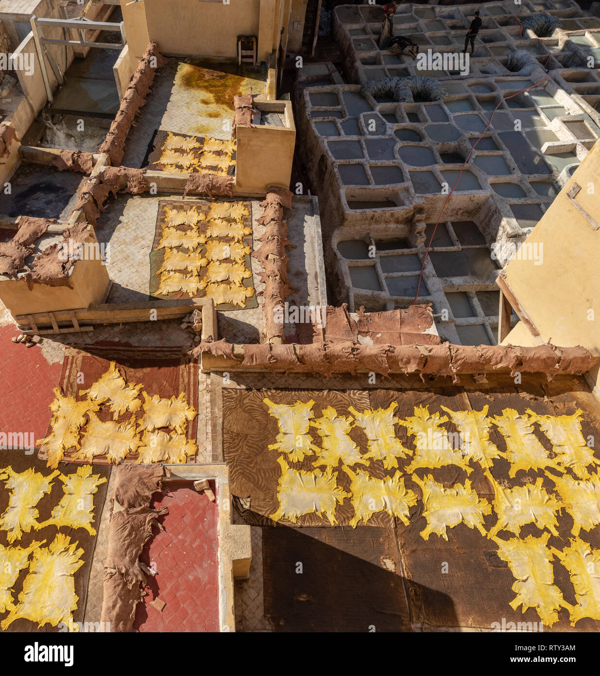 Sun drying method hi-res stock photography and images - Alamy