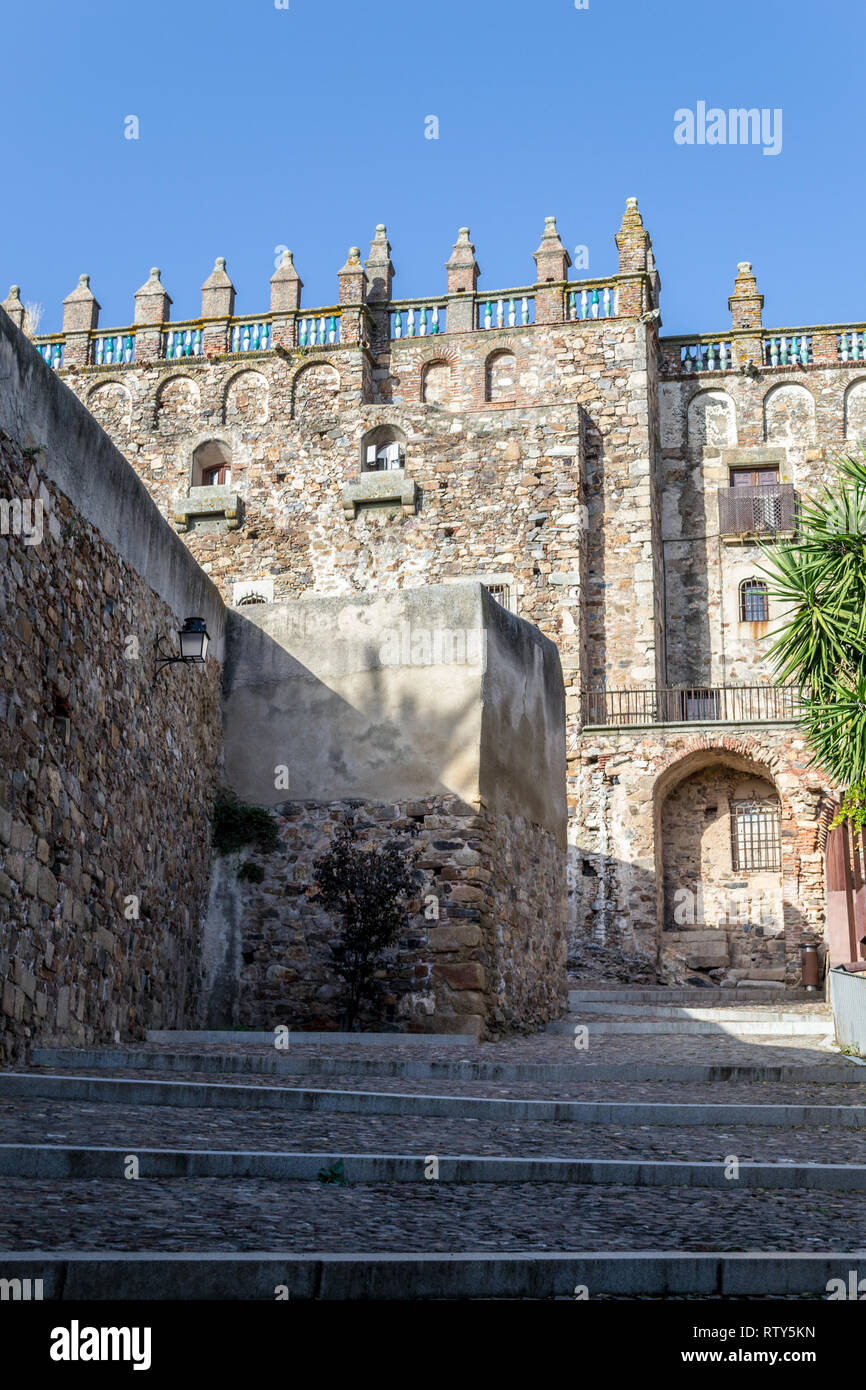 Medieval view of the city center of Caceres (Spain Stock Photo - Alamy