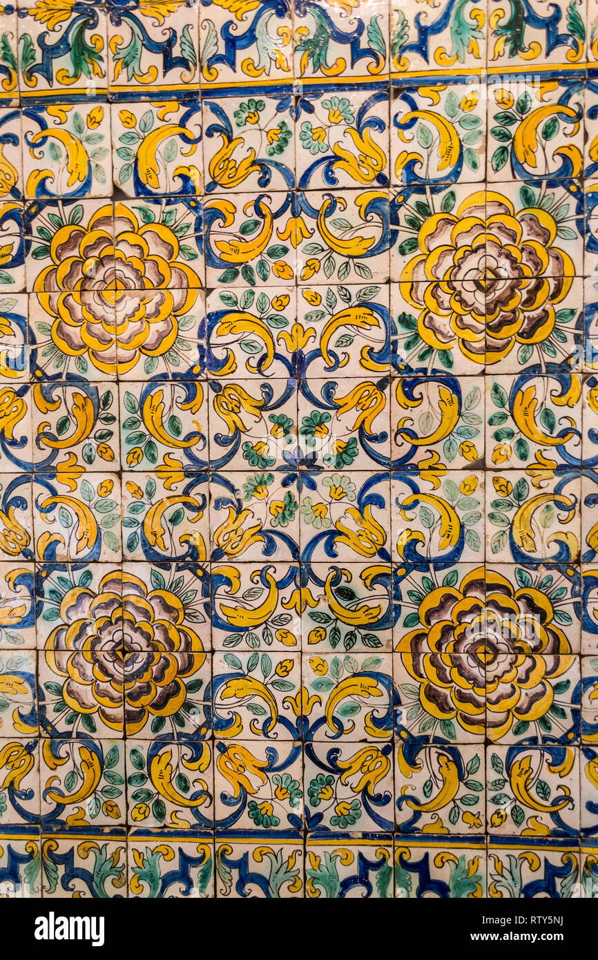 Azulejos are a tile-glazed tile work of Arabic influence that can be ...