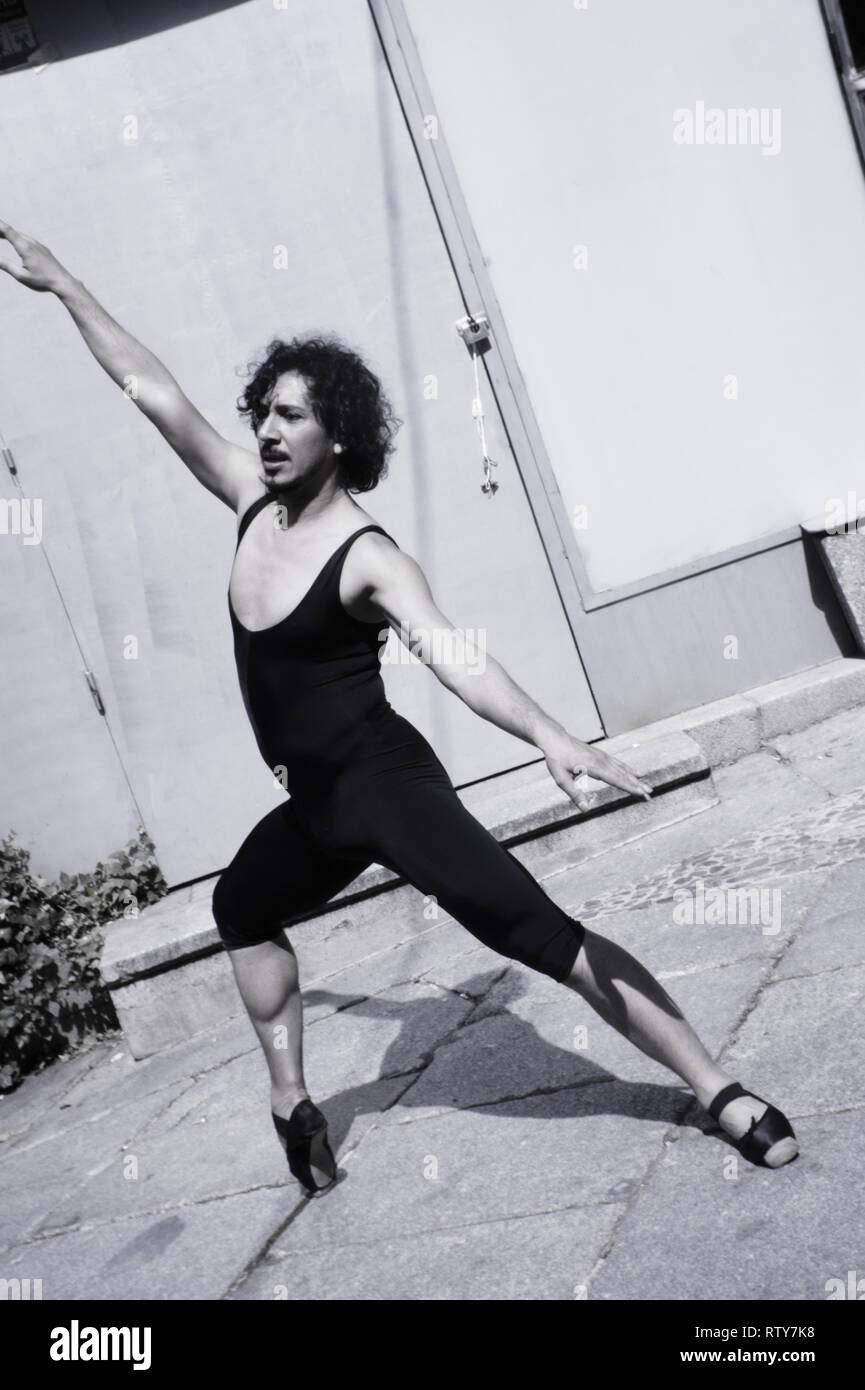 Ballet dancer man with black mallot and ballet tips Stock Photo - Alamy