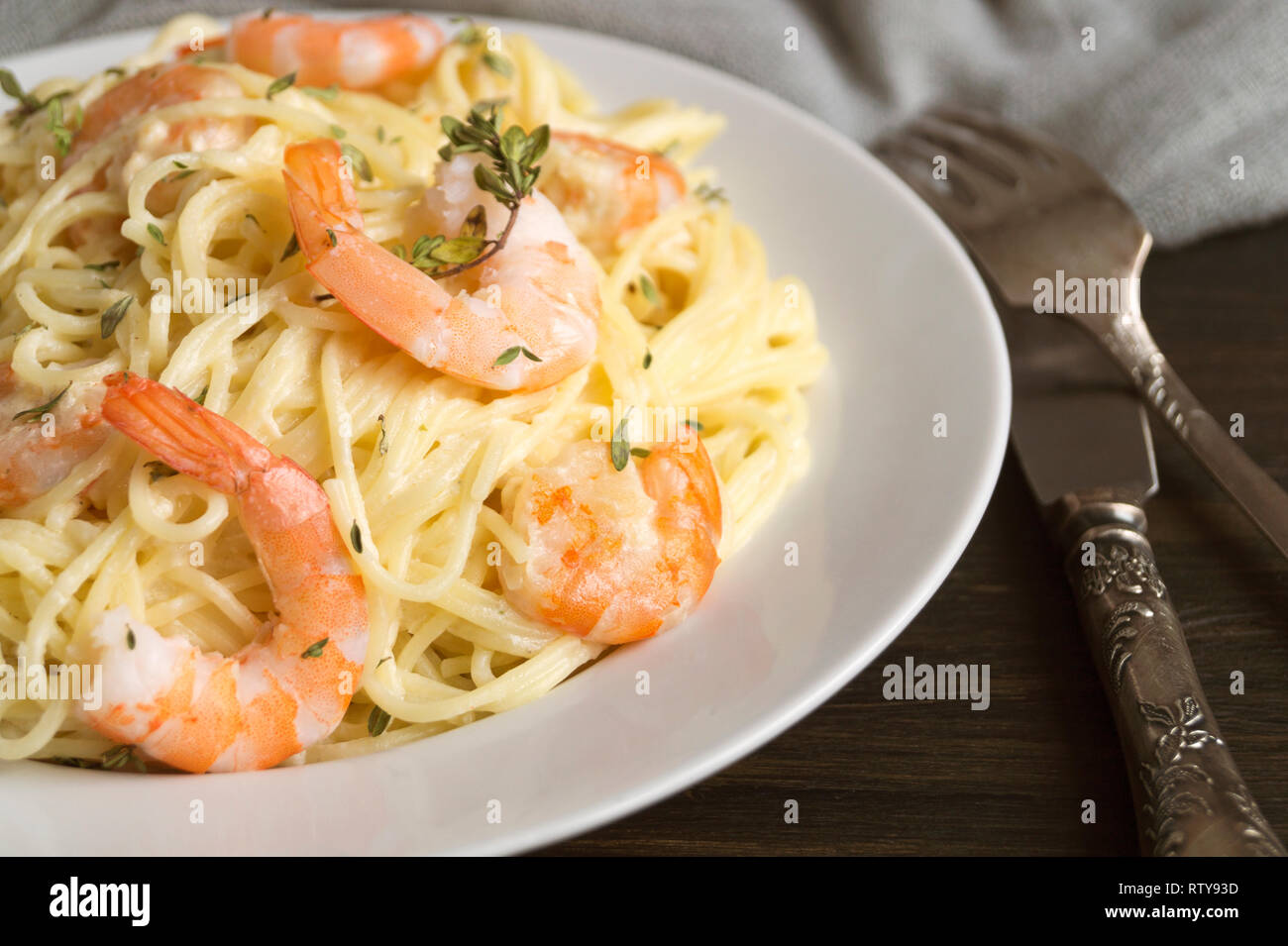 spaghetti cream cheese white sauce with shrimp - Italian food style Stock Photo - Alamy