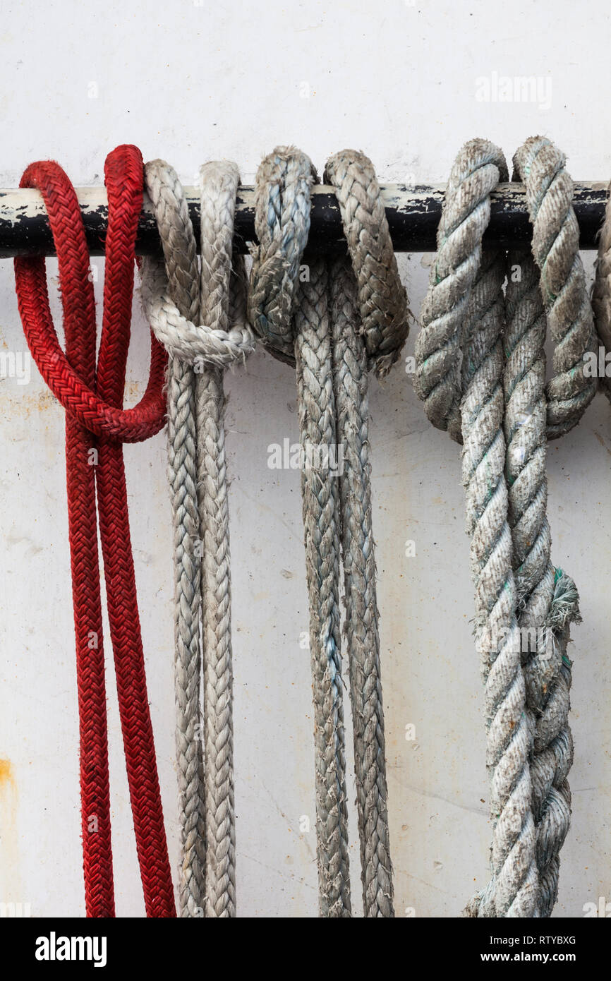 Rope handrail hi-res stock photography and images - Alamy