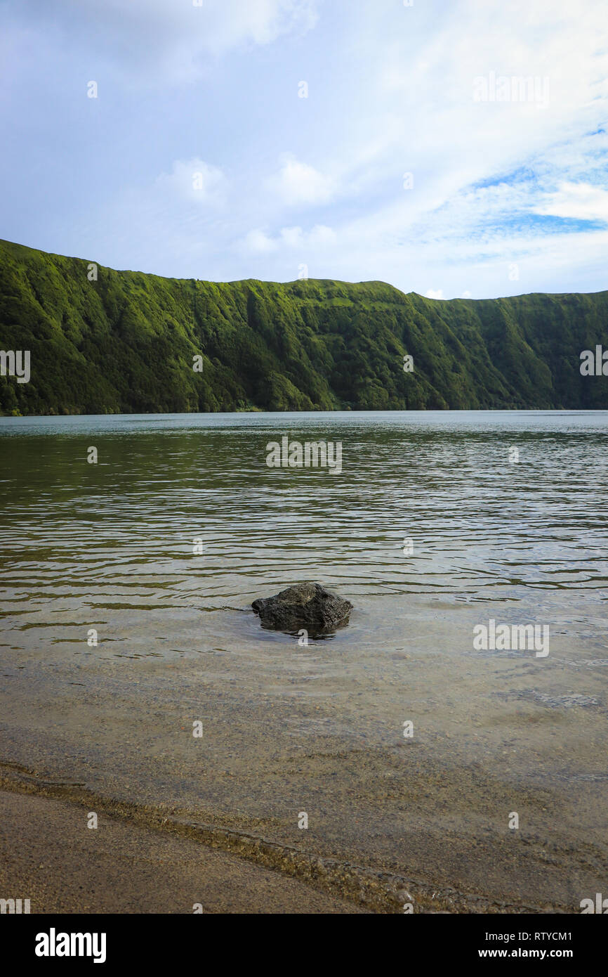 Crater lagoon hi-res stock photography and images - Alamy