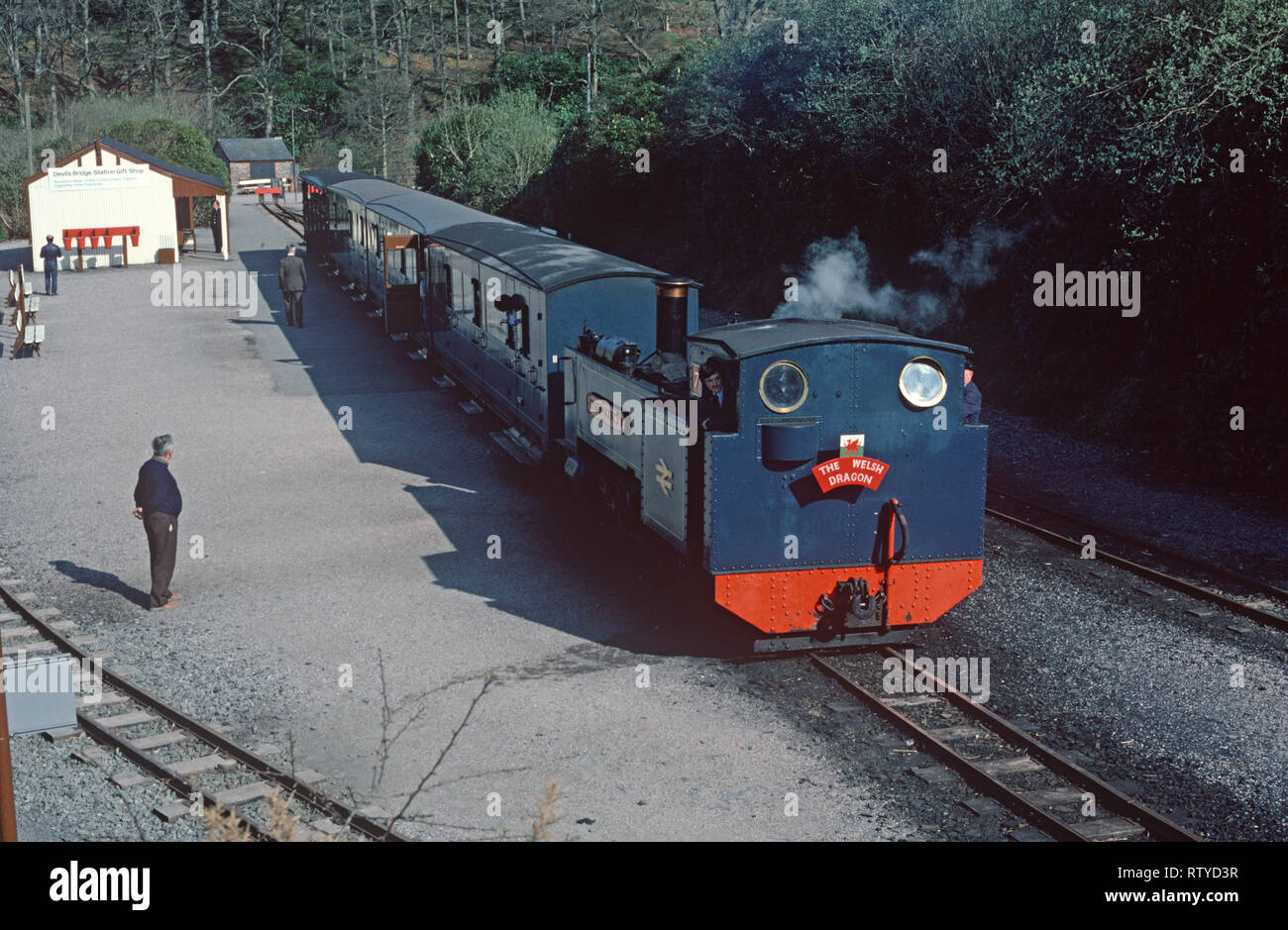 Steam locomotive at Devil's Bridge railway station, Vale of Rheidol ...