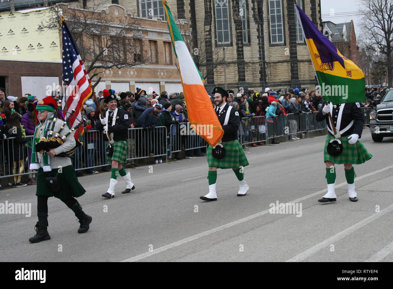Irish american flag hi-res stock photography and images - Alamy