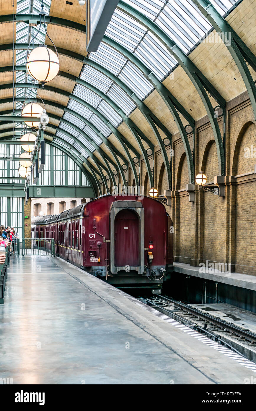 ORLANDO, FLORIDA, USA - DECEMBER, 2018: The Wizarding World of Harry ...