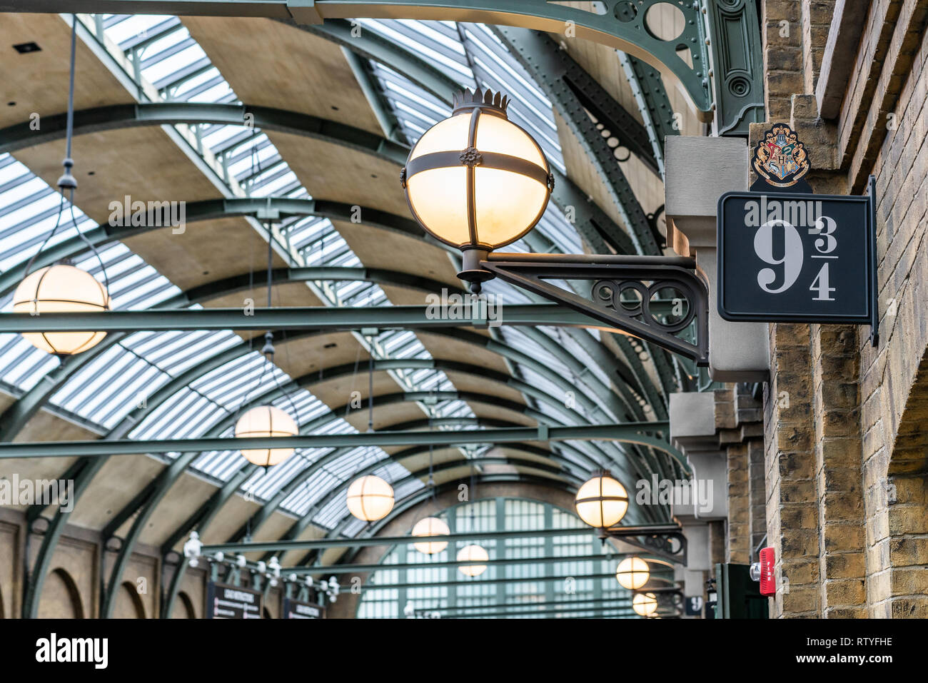 ORLANDO, FLORIDA, USA - DECEMBER, 2018: The Wizarding World of Harry Potter - The Hogwarts ...