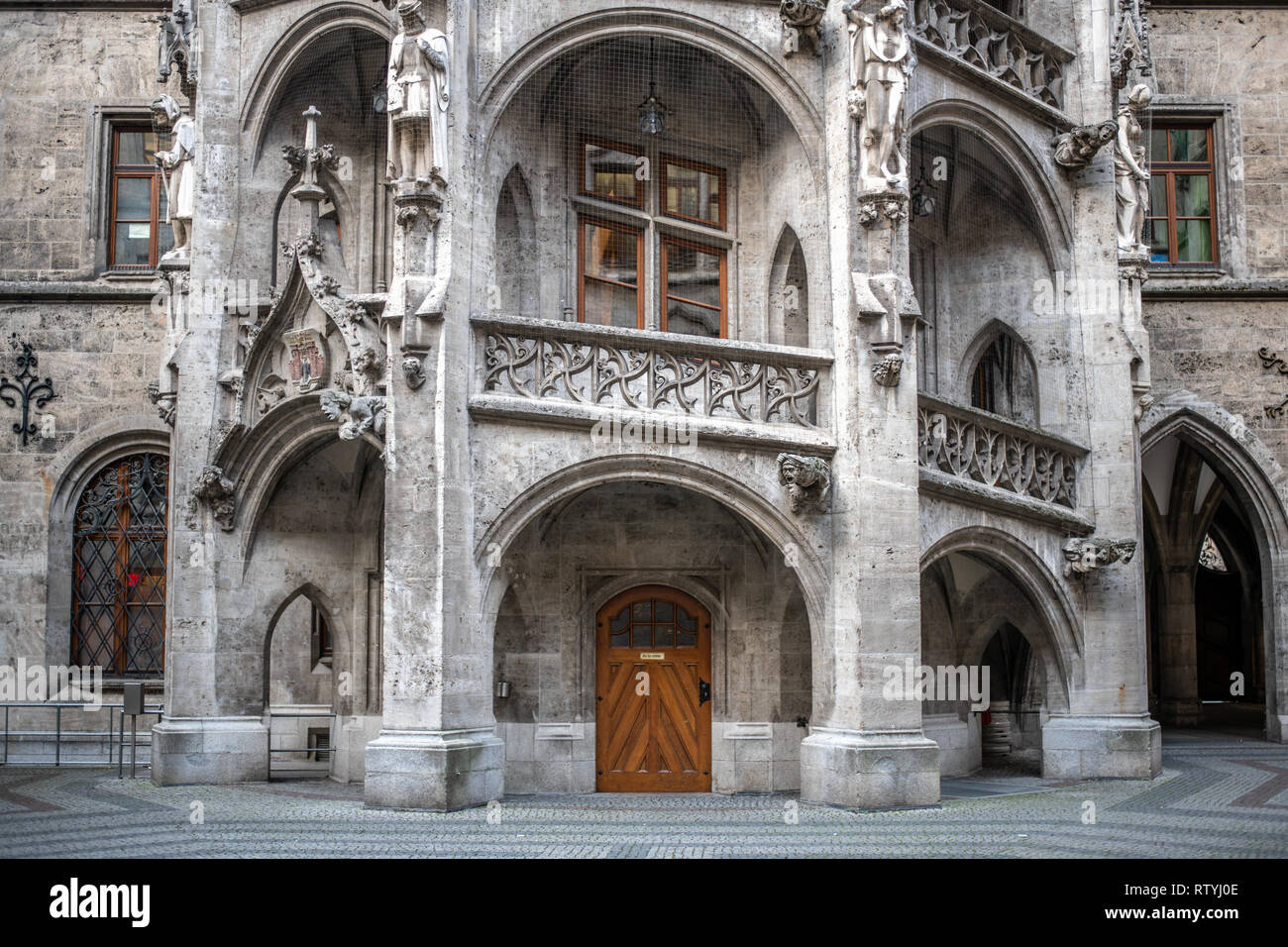 Details of Rathaus city hall in Munich, Germany Stock Photo - Alamy