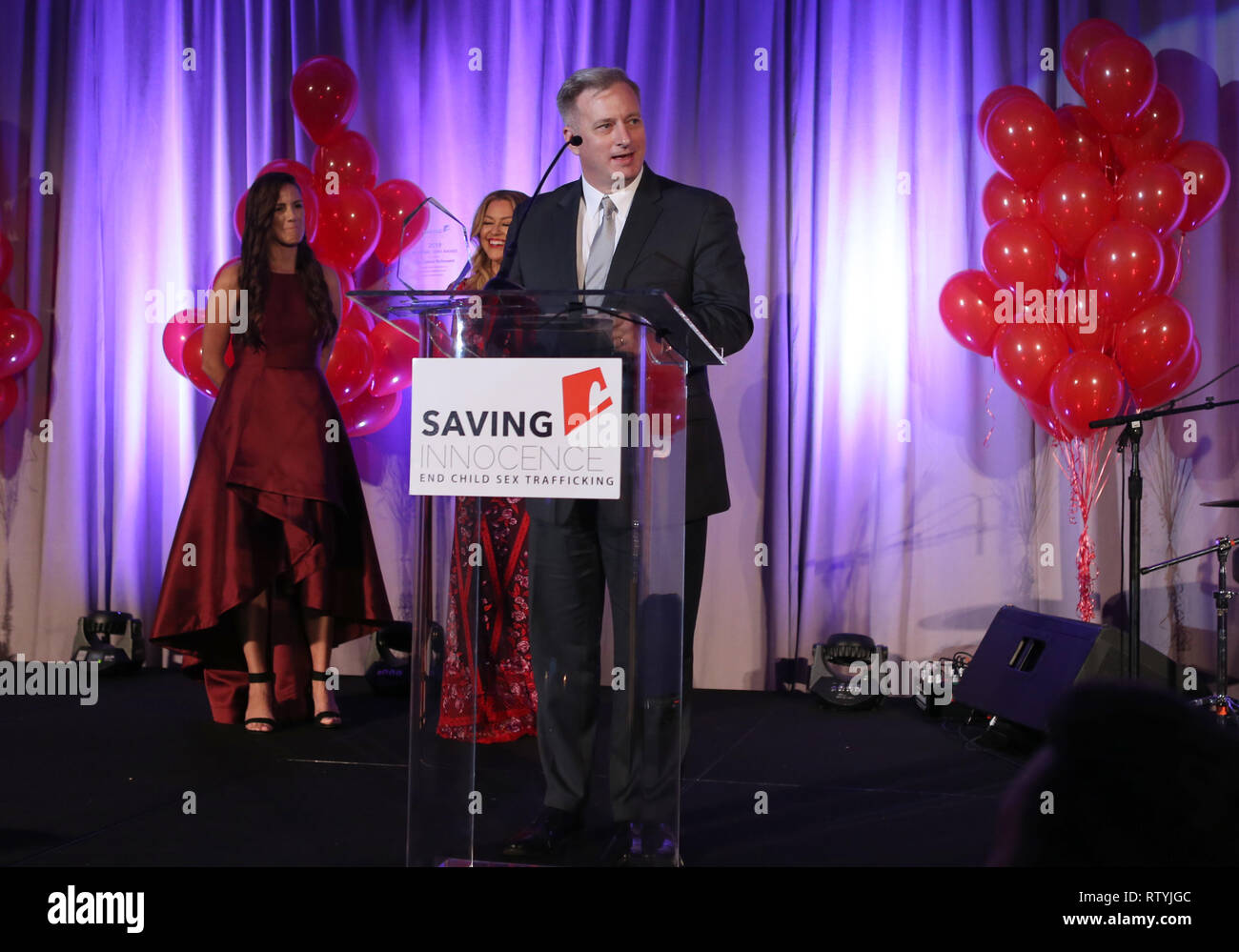 Hollywood, USA - MARCH 2: Amber Davies, United States Ambassador John ...