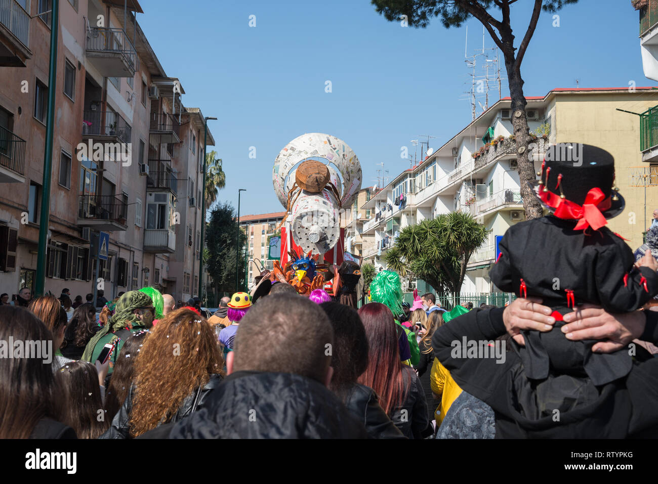 Naples, Italy. 3rd March 2019. 37th carnival in Scampia GRIDAS of a ...