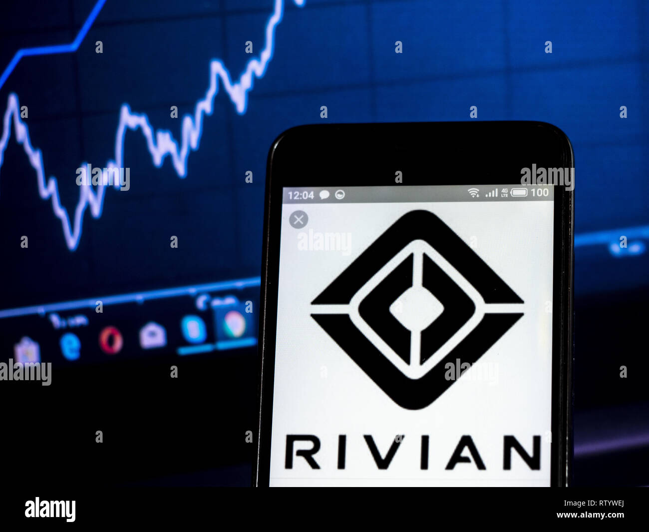 Rivian logo hi-res stock photography and images - Alamy