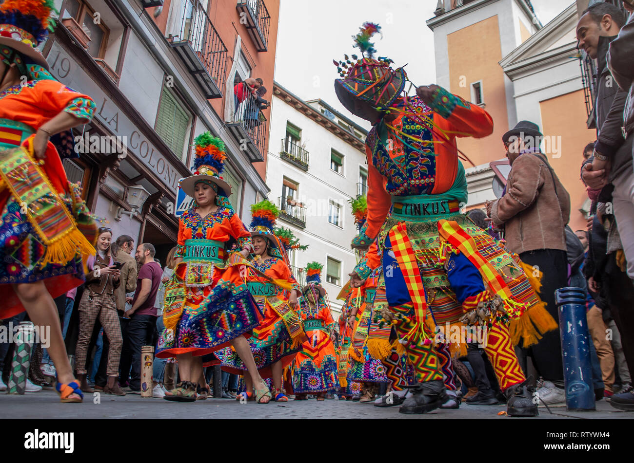 Earth mother wearing hi-res stock photography and images - Alamy