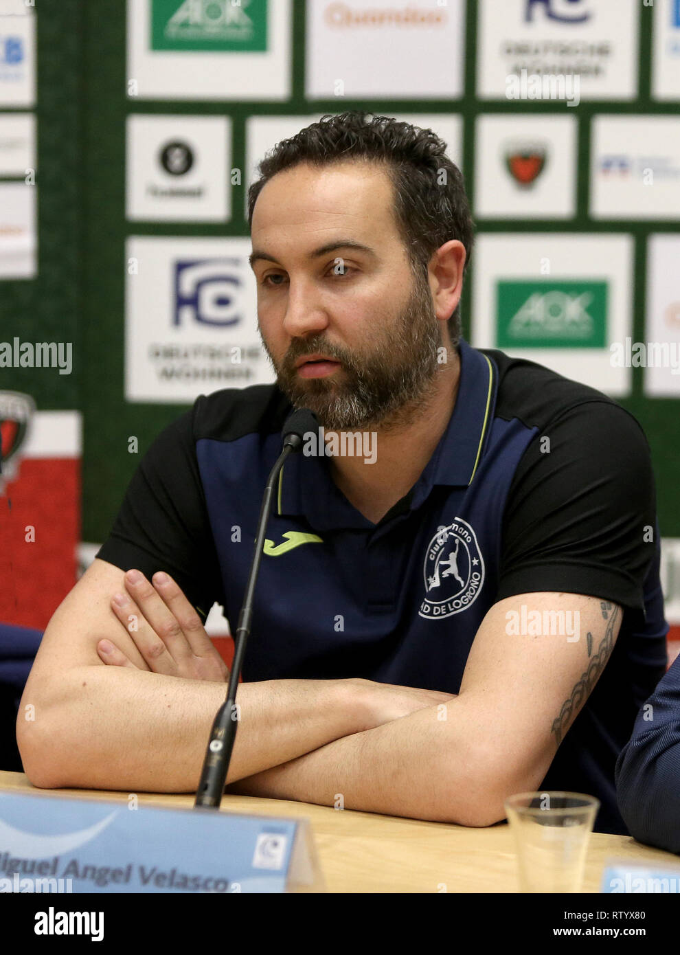 Angel velasco hi-res stock photography and images - Alamy