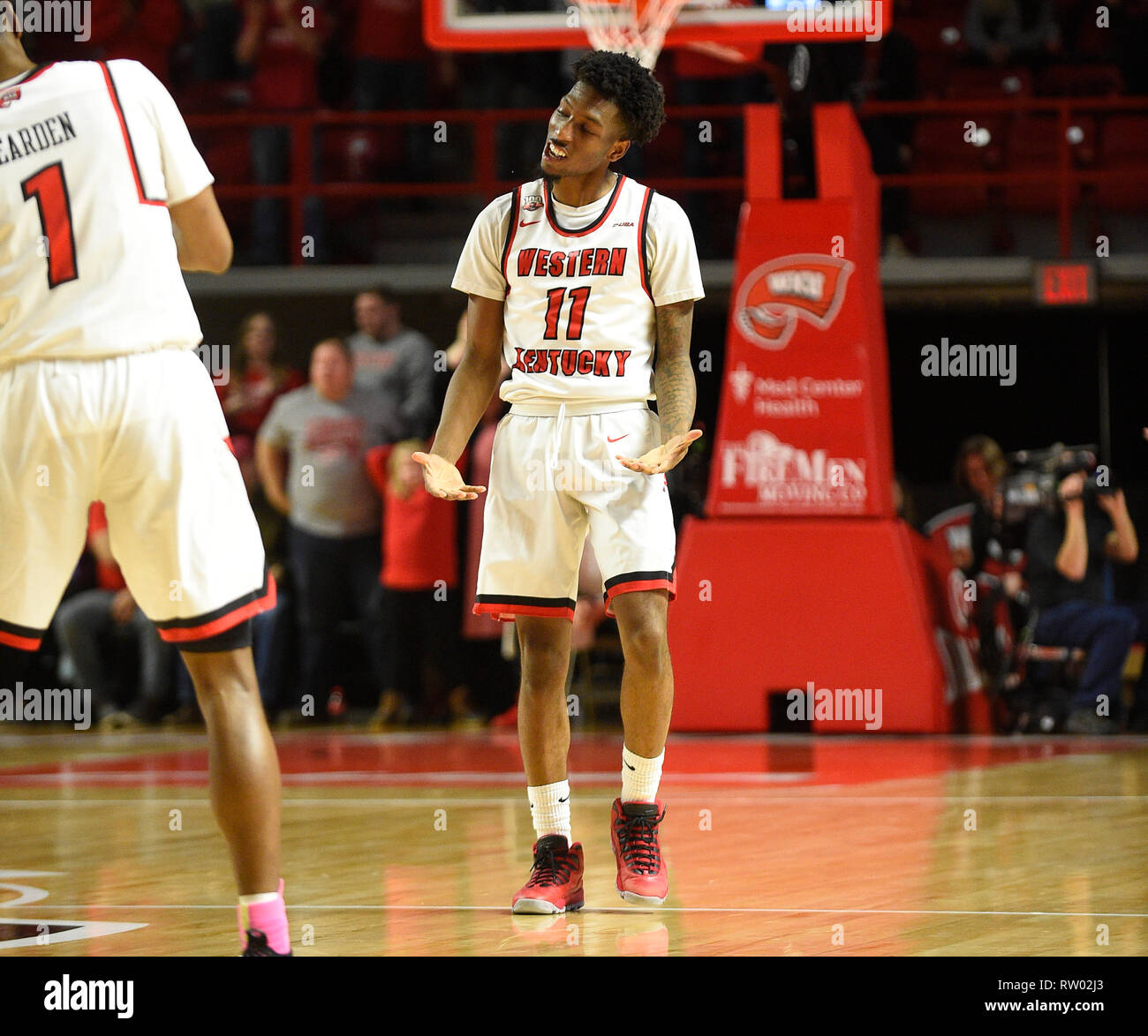 March 3, 2019; Western Kentucky Hilltoppers guard Lamonte Bearden (1 ...