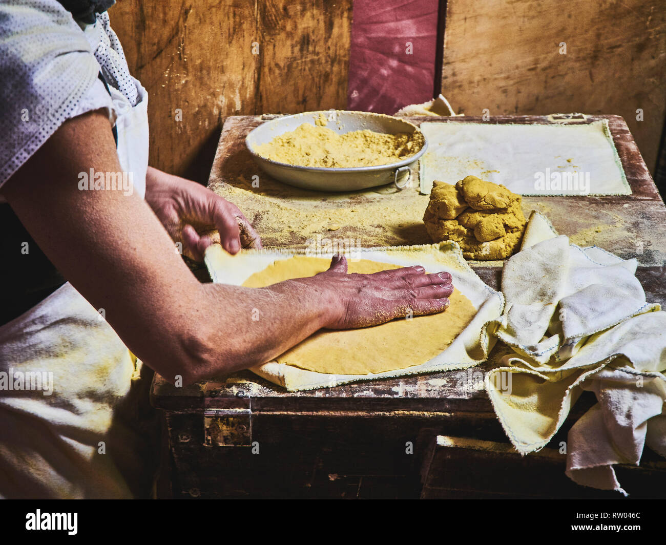 Tortillas table hi-res stock photography and images - Alamy