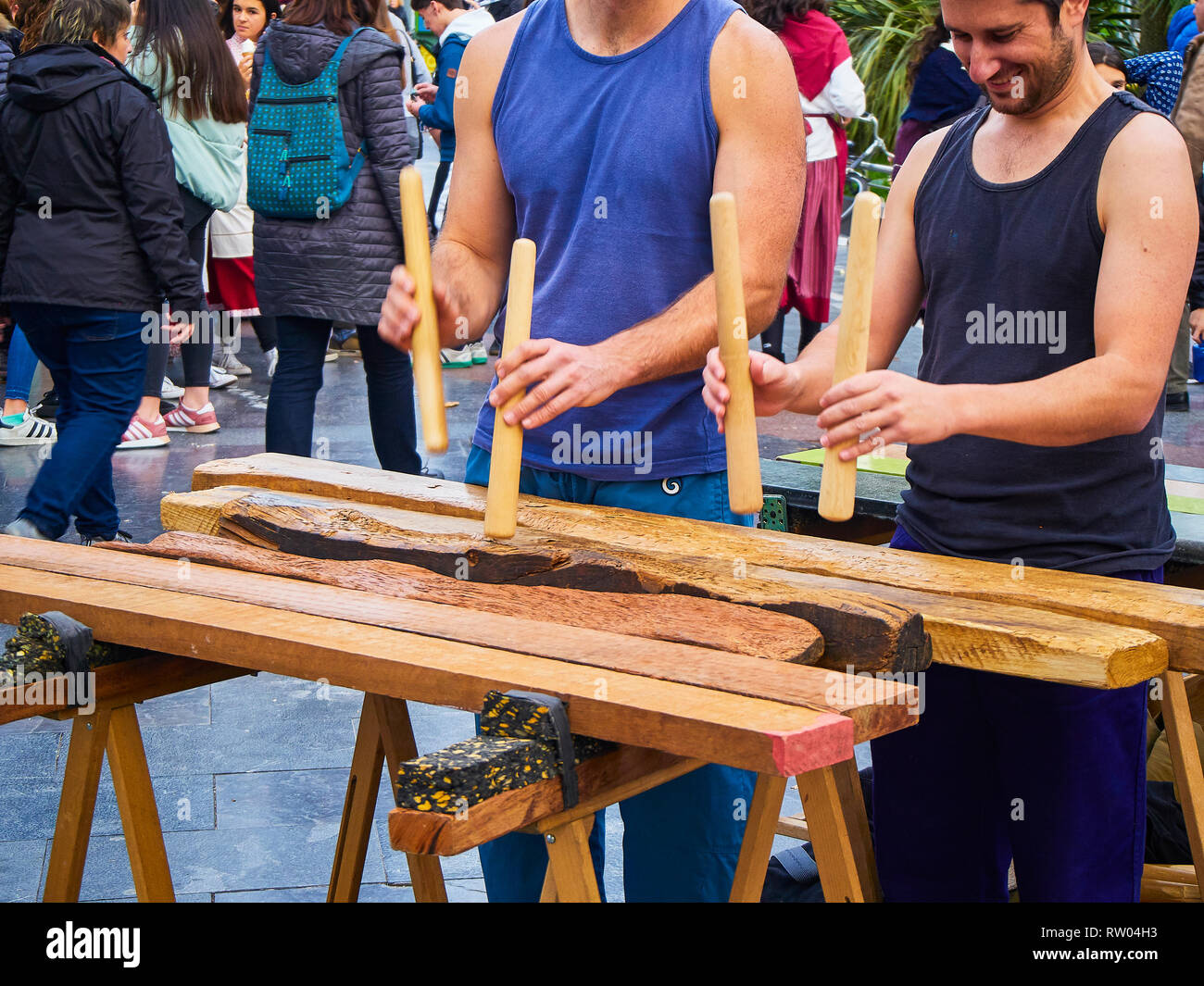 Txalaparta High Resolution Stock Photography and Images - Alamy