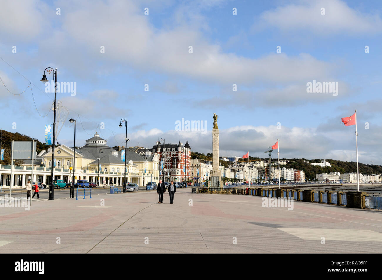 The Promenade along the sea front in Douglas on the Isle of Man ...