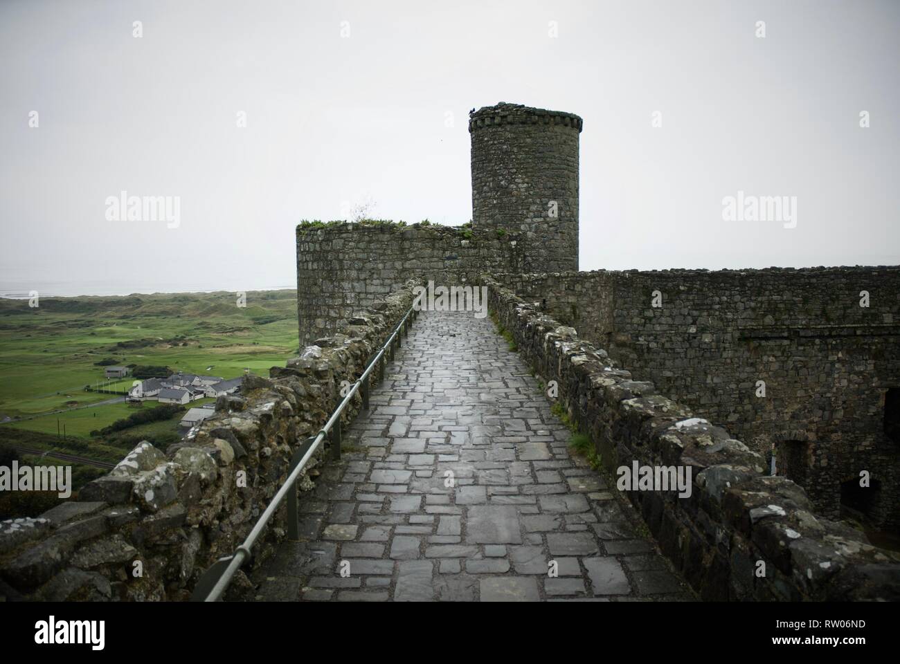 Harlech Castle, Harlech, Gwynedd, North Wales, UK Stock Photo - Alamy