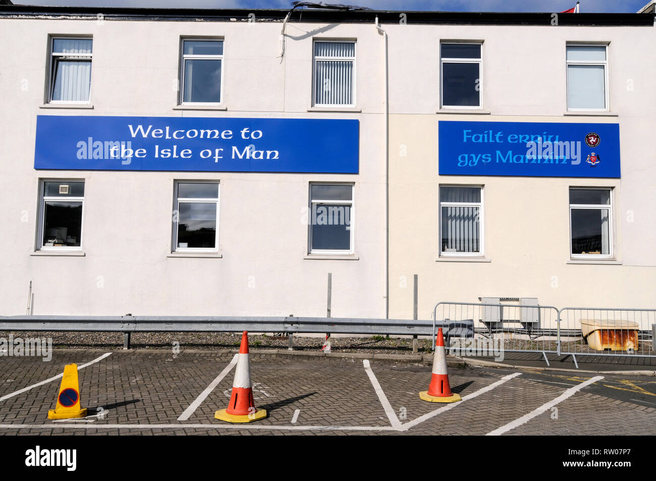 Two signs of Welcome at the ferry port in English and Garelic in ...