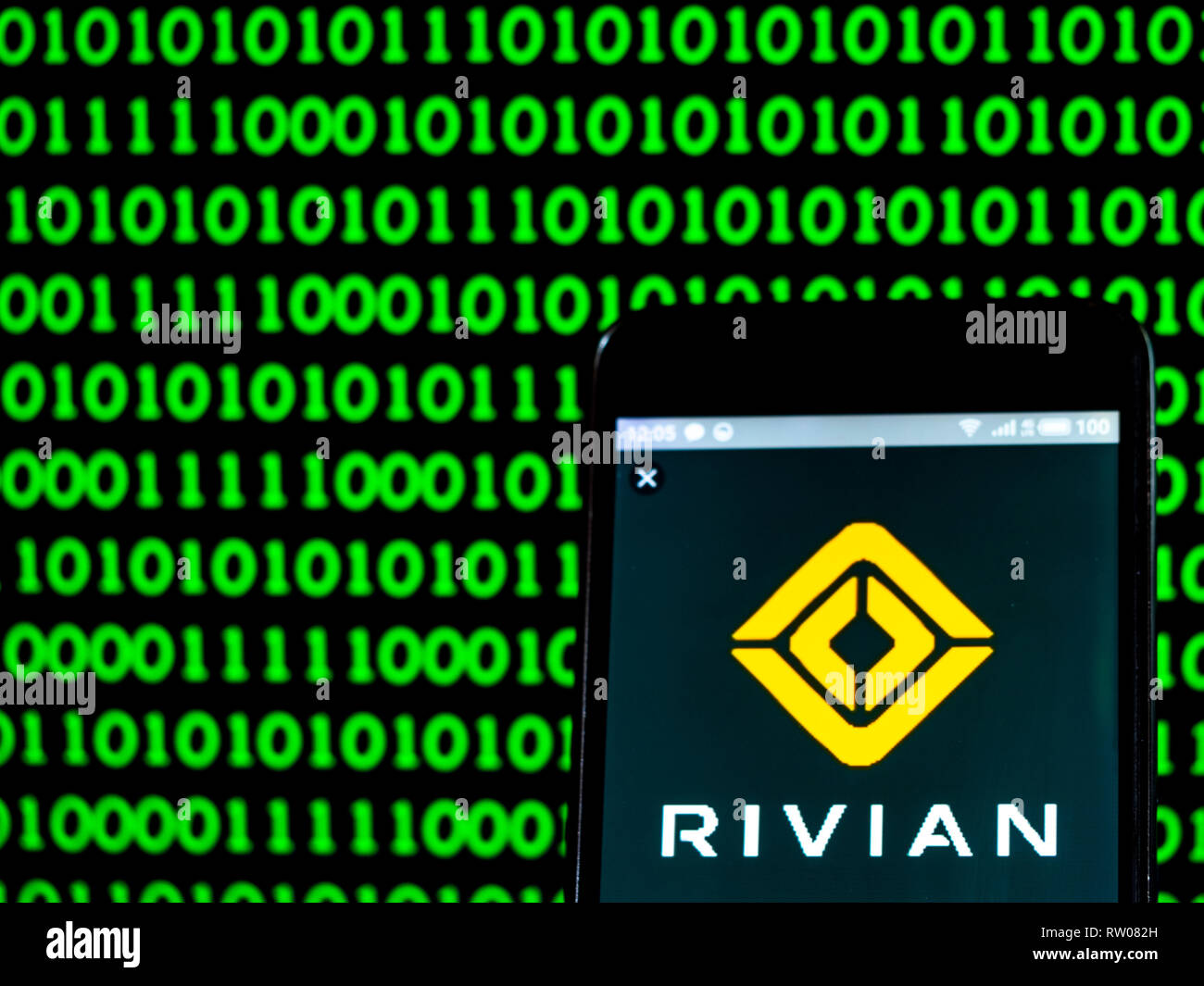 Rivian logo hi-res stock photography and images - Alamy
