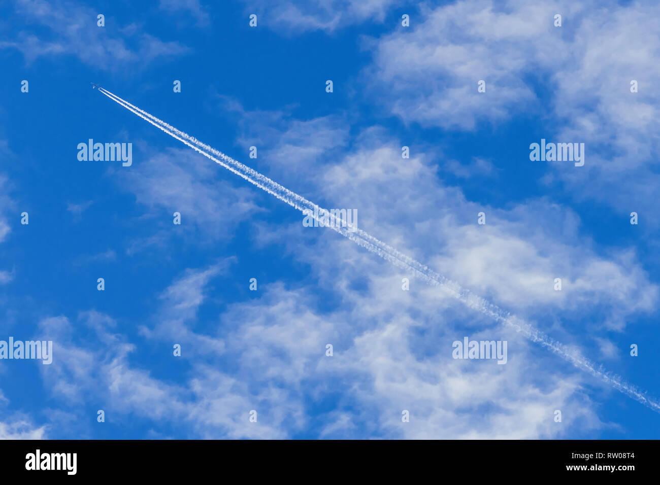 Plane through smoke hi-res stock photography and images - Alamy