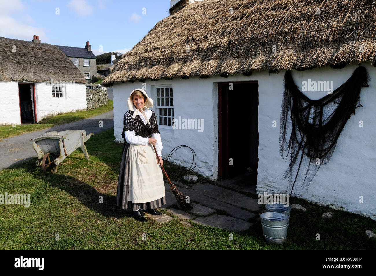 English crofteros cottage hi-res stock photography and images - Alamy