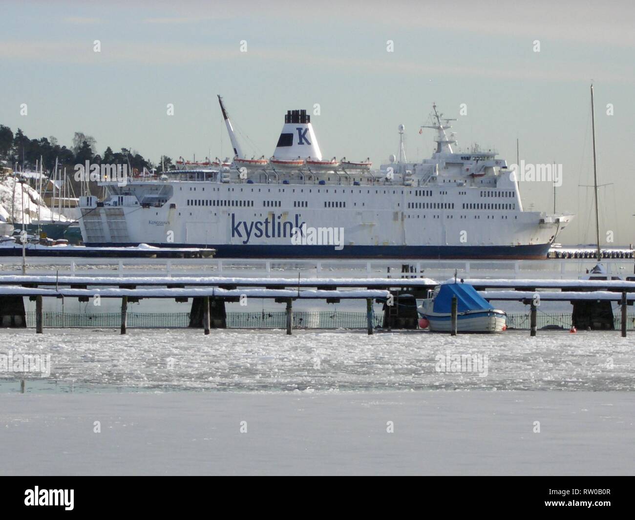 Kongshavn, ro-ro ferry, IMO 7807744, Sandefjord, Norway Stock Photo - Alamy